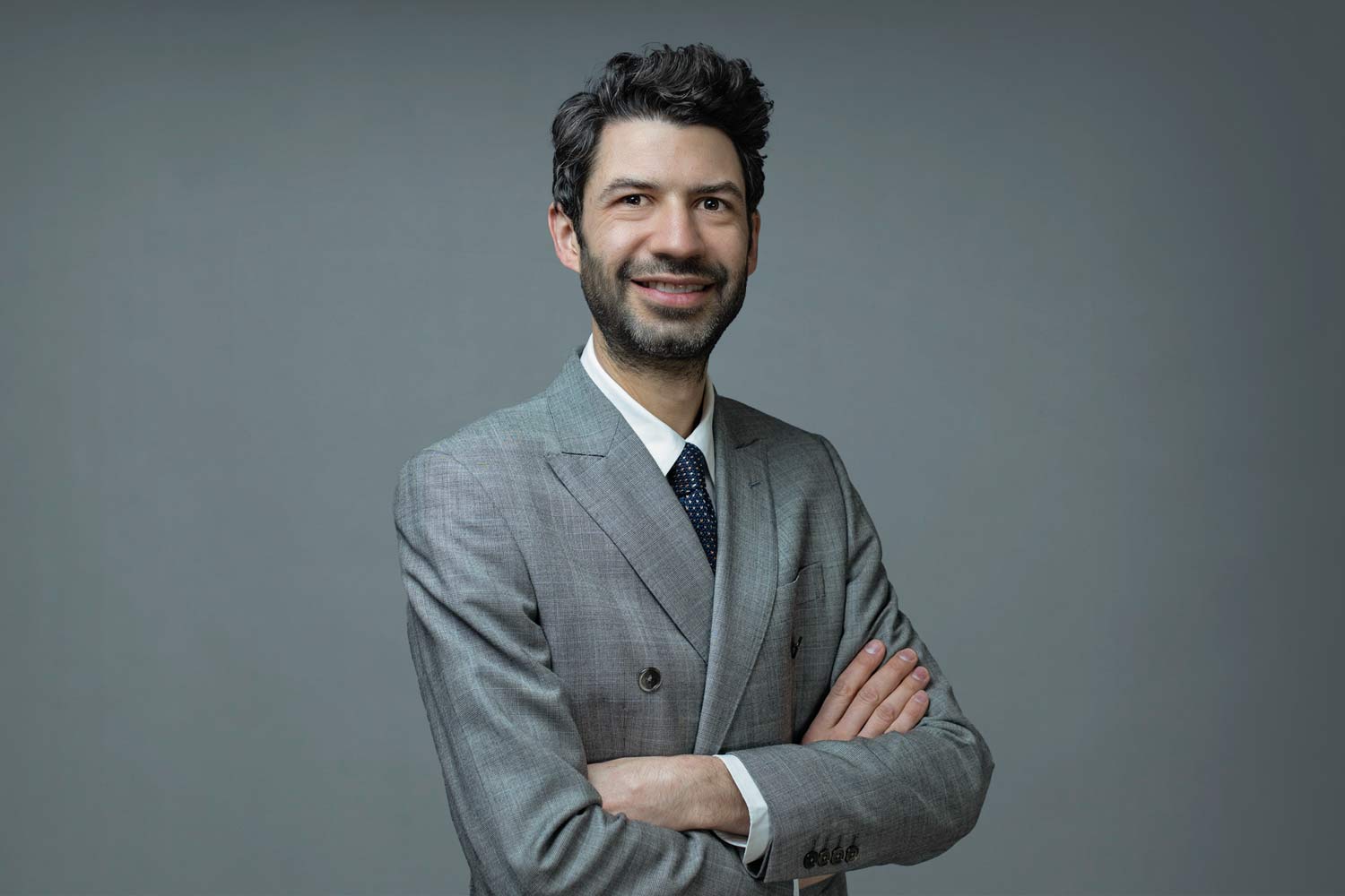 Dr. Esteban Emiliani Sanz, an Internationally Acclaimed Kidney Stone ...